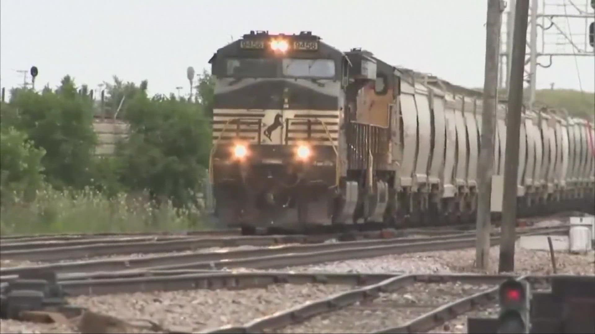 House passes bill to avert rail strike, impose deal on unions | khou.com