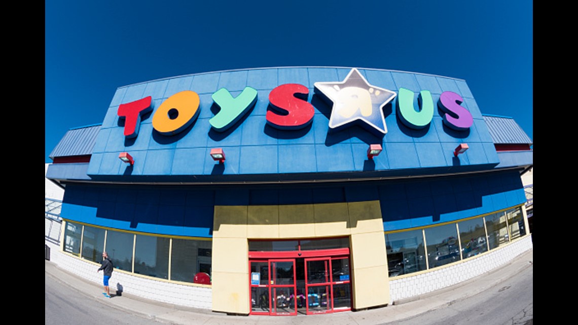 Toys R Us restructuring its debt, bankruptcy filing is an option | khou.com