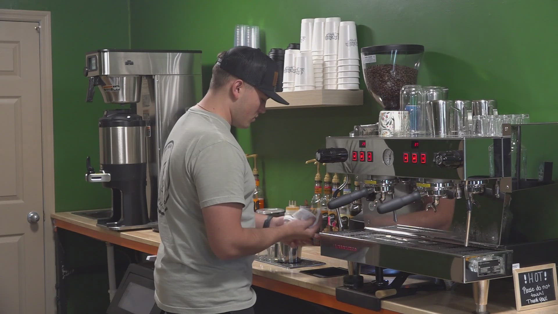 Hi-Five singer Russell Neal charged with murder in wife's death | khou.com