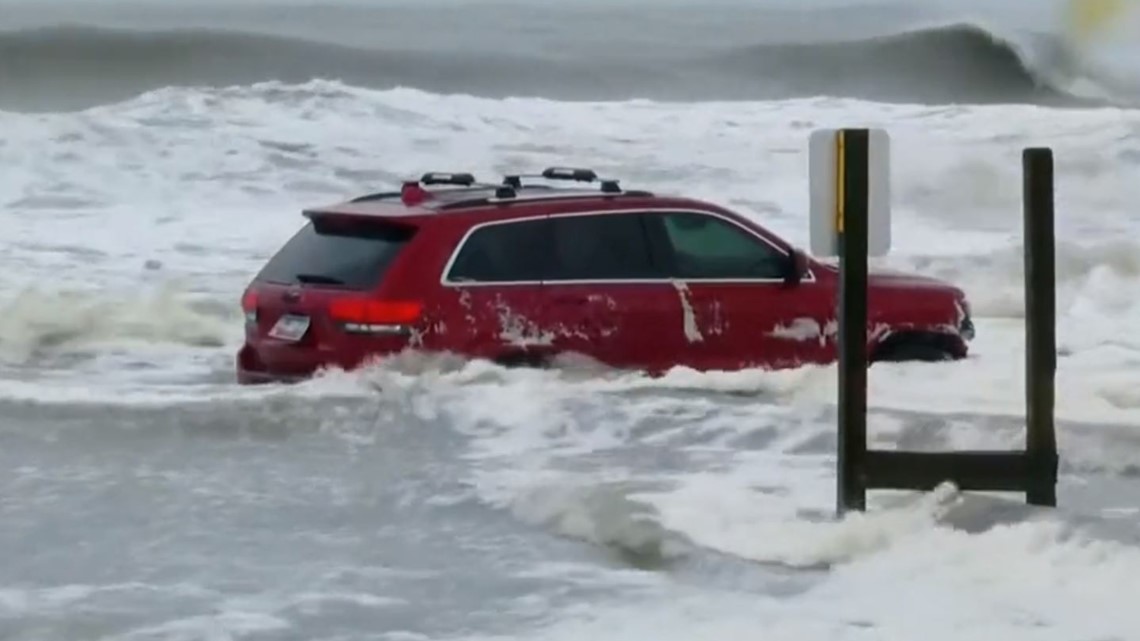 Hurricane Dorian: Car abandoned in Myrtle Beach | khou.com