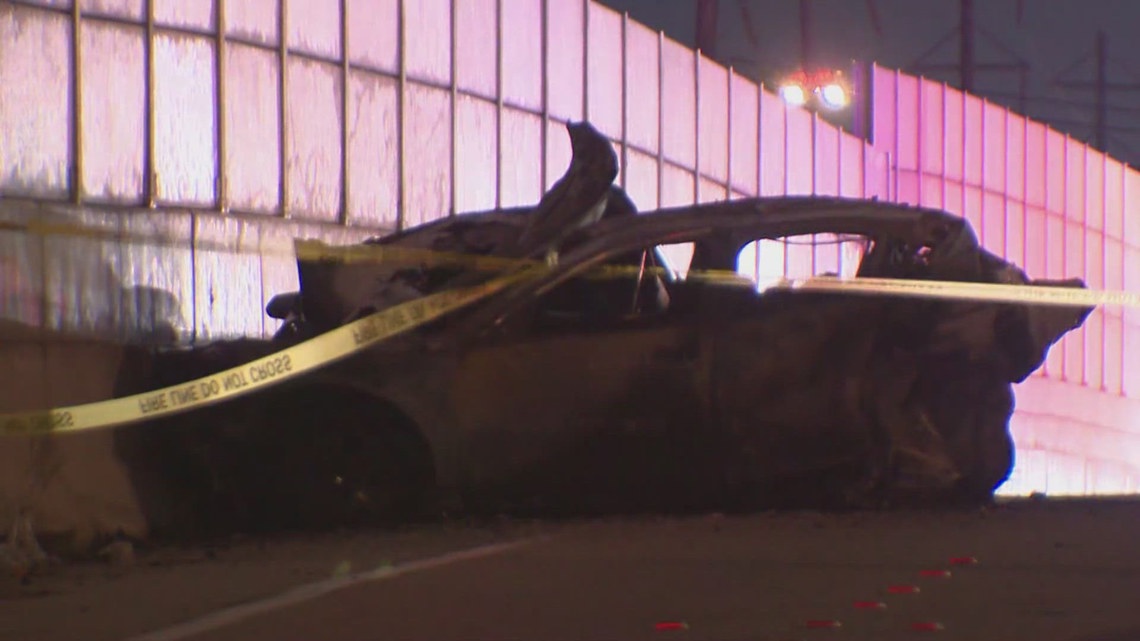 Crash kills 3 adults, 2 children on North Texas freeway overnight ...