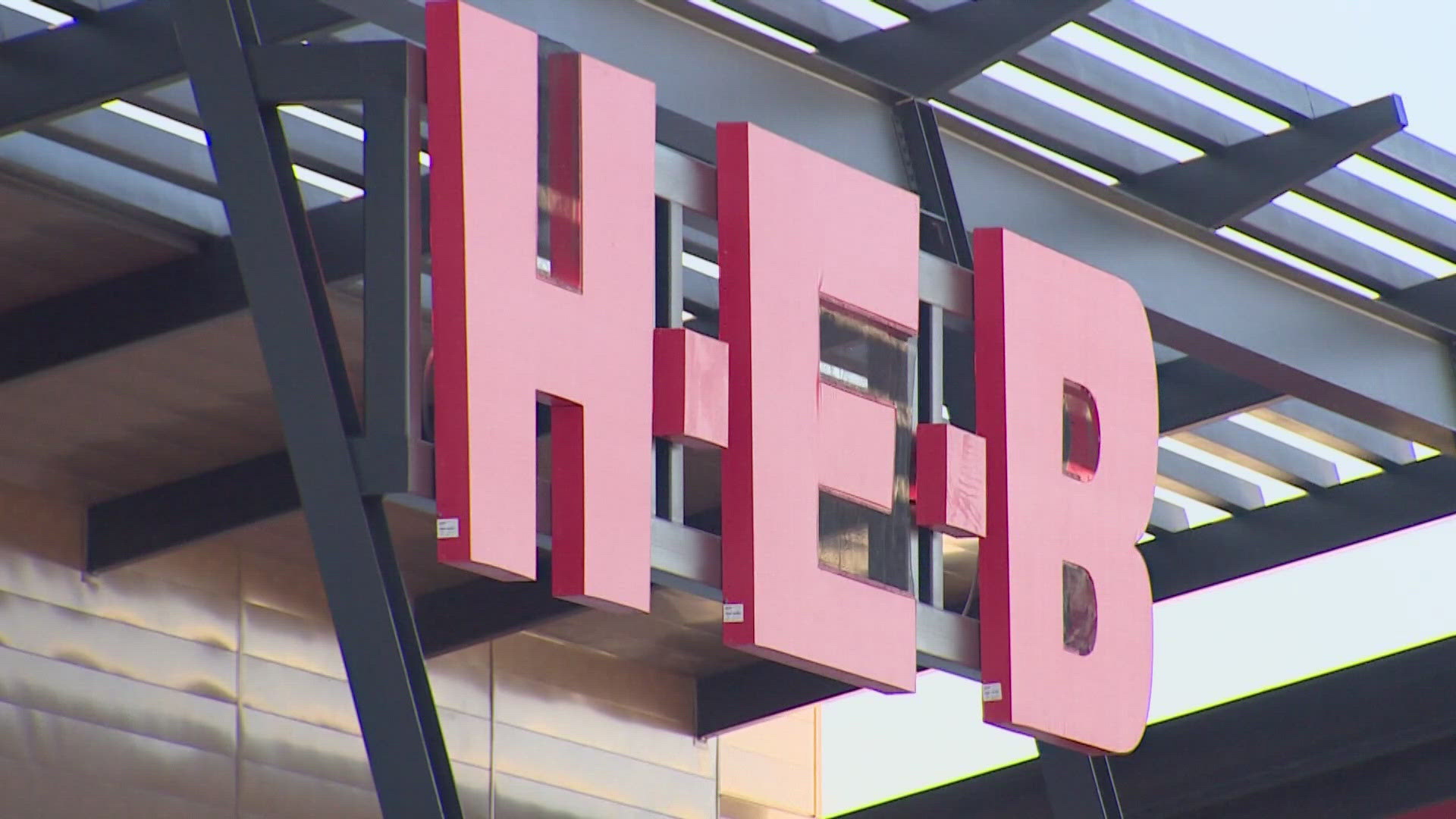 H-E-B opens new store near Bridgeland community in Cypress | khou.com