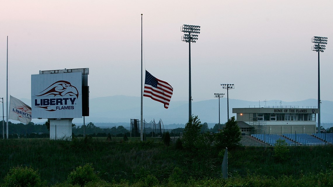 Liberty University hires former Baylor AD Ian McCaw | khou.com
