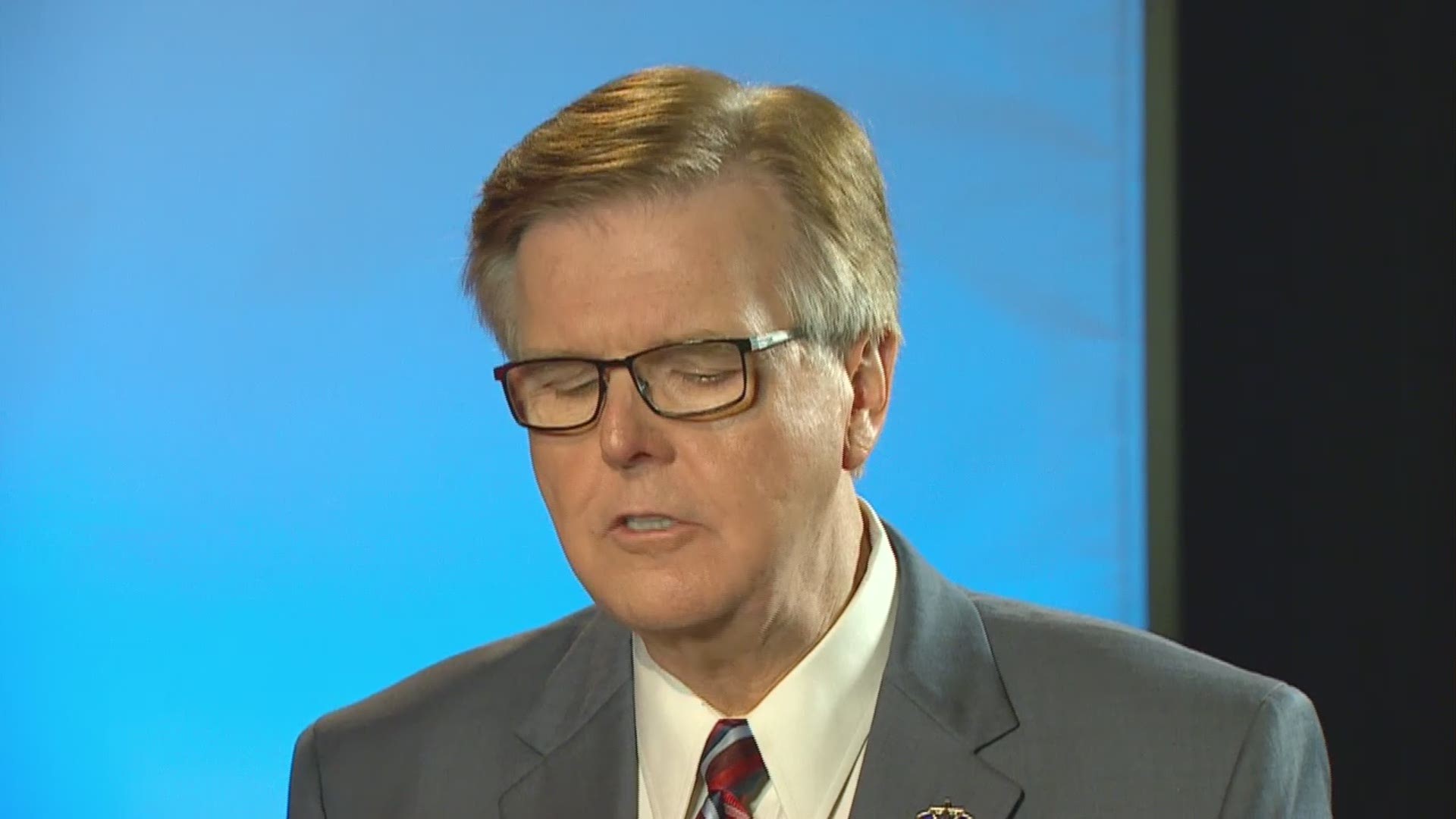 Patrick defends Abbott, discusses Straus relationship | khou.com
