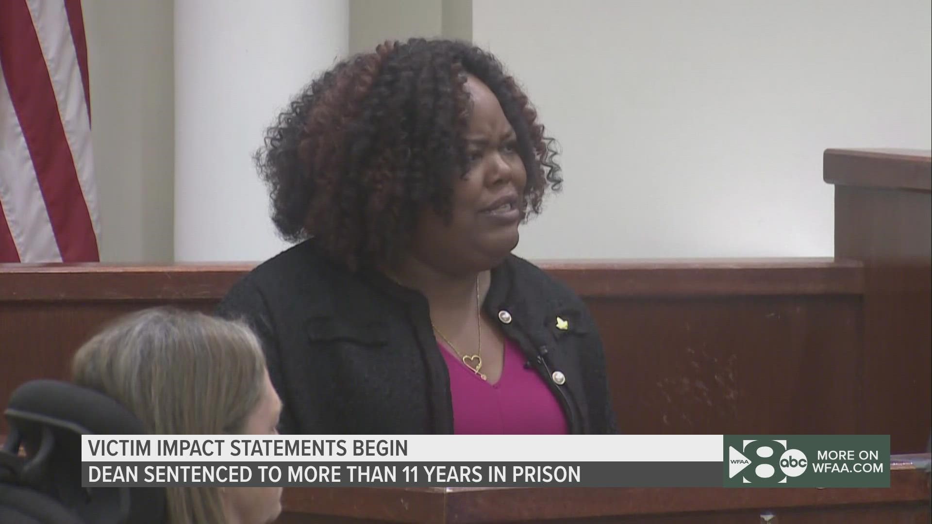 Aaron Dean: Former officer sentenced to 11 years, 10 months | khou.com