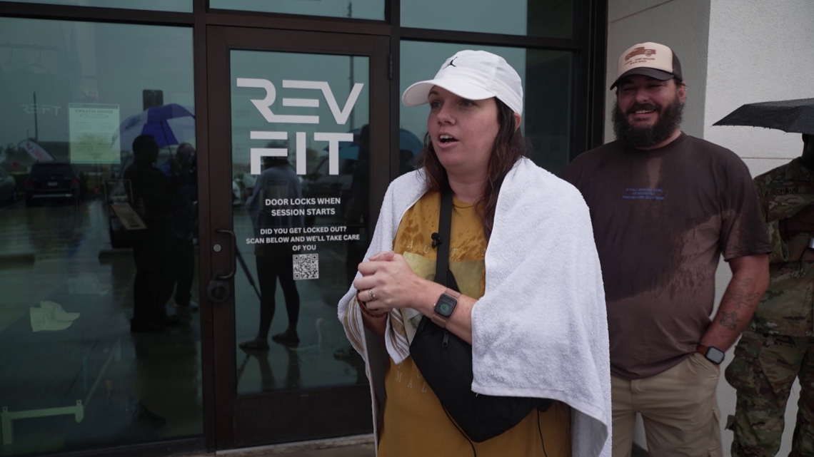 Shaq's Big Chicken restaurant in Fort Worth now open | khou.com