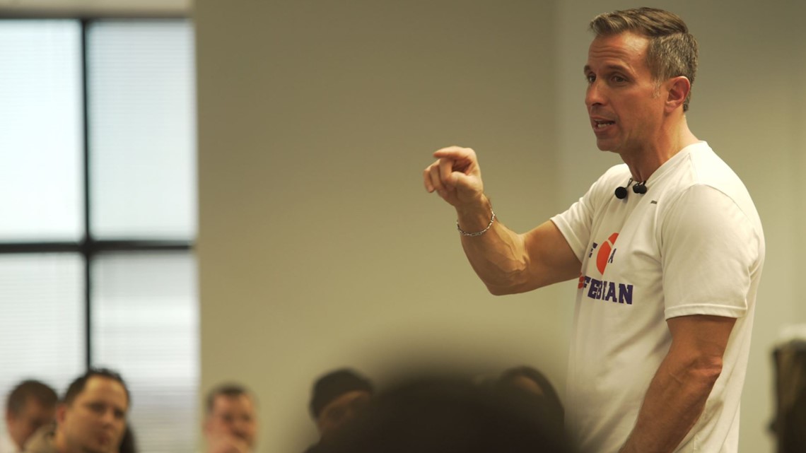 COVID-19 forces motivational speaker to take message online | khou.com