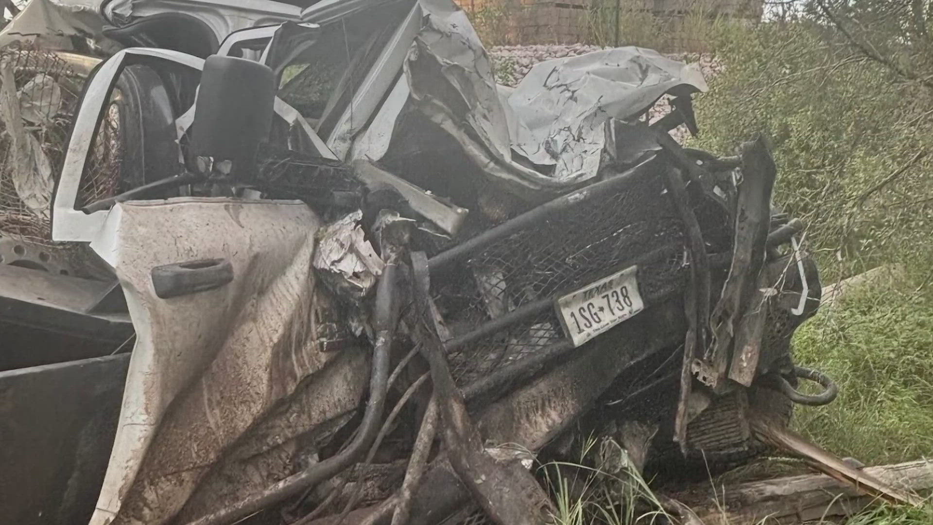 Exaggerated tire rims ('swangers'): Are they legal? | khou.com