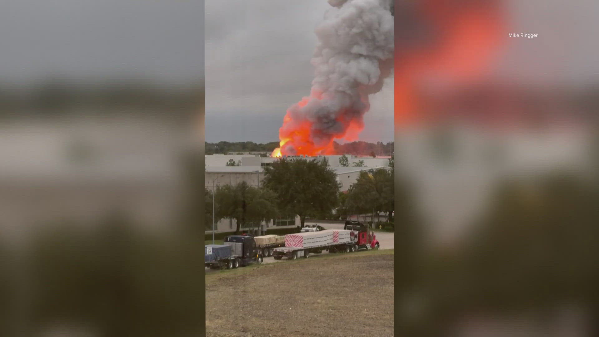 Frisco, Texas chemical fire reported at pool supply business | khou.com