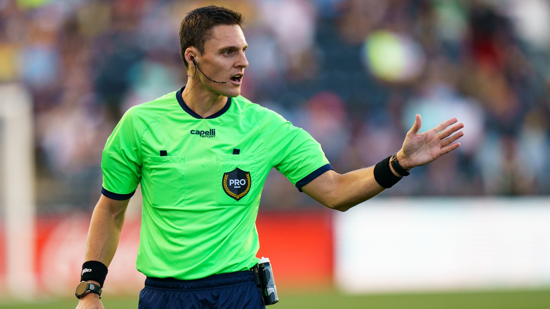 MLS ref lockout: Labor union picketing on opening day | khou.com