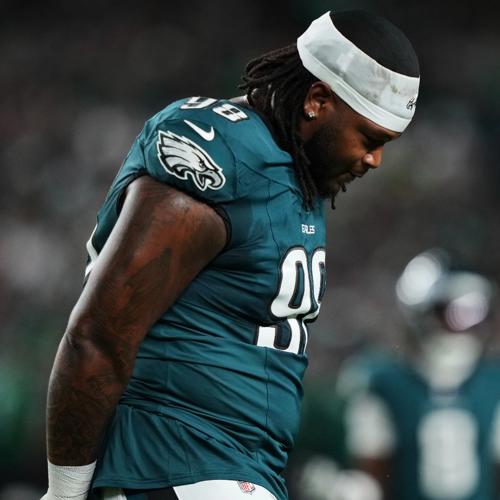 Carter ejected for spitting at Prescott in Eagles-Cowboys game | khou.com