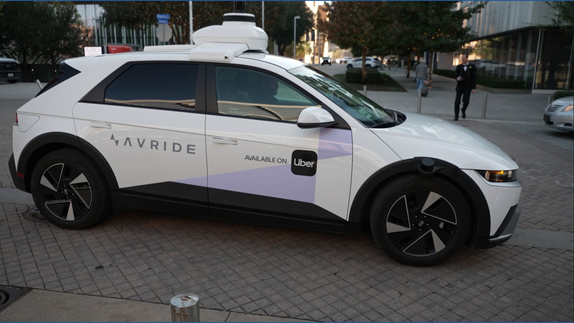 Uber launches self-driving cars in Dallas | khou.com