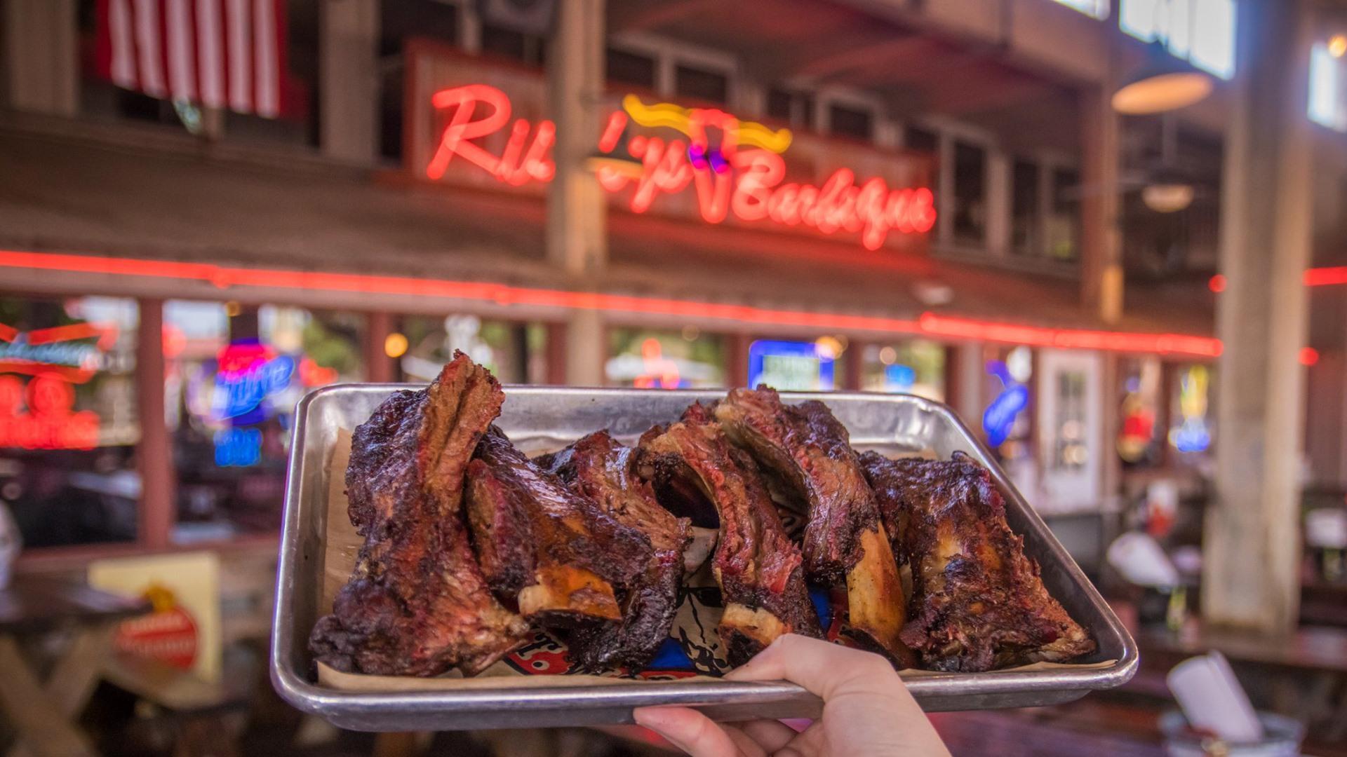 Fort Worth restaraunt to host rib-eating competition this weekend ...
