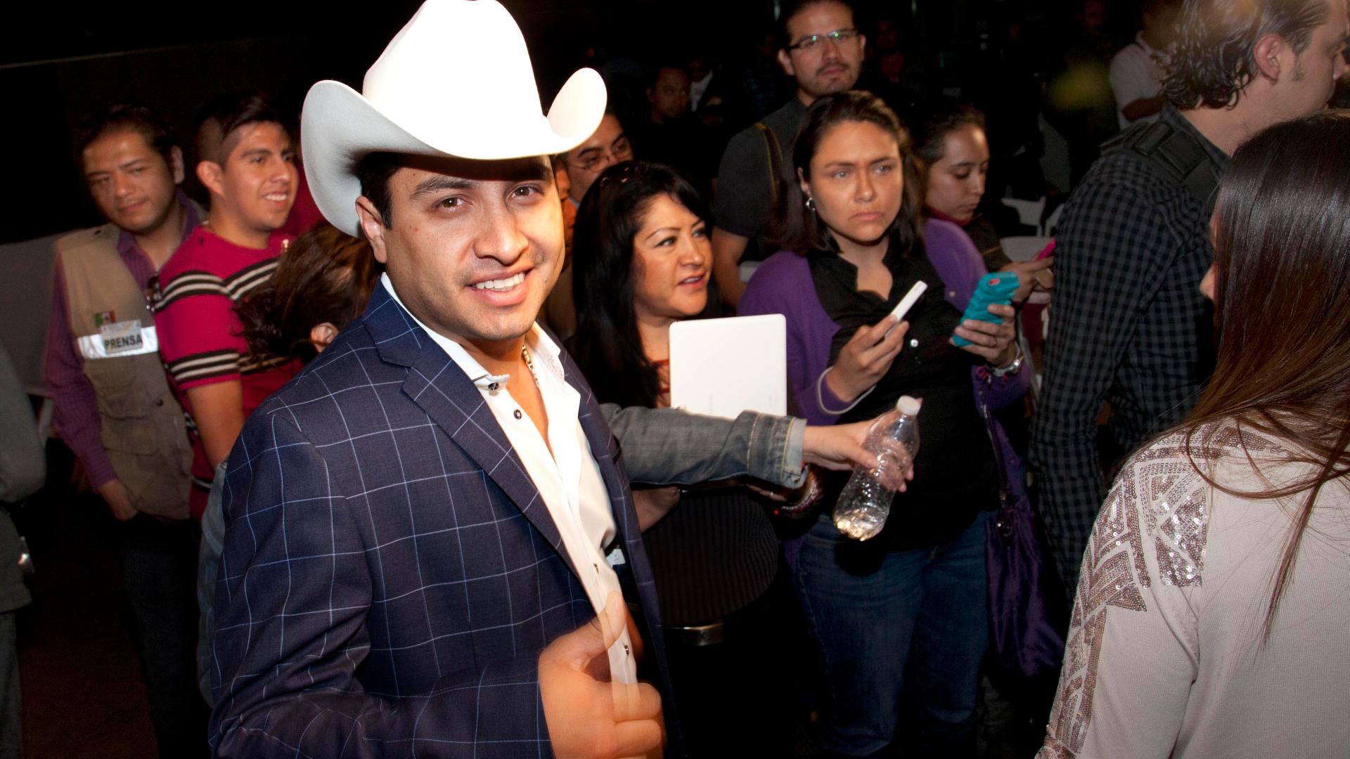 Julión Álvarez concert at AT&T Stadium postponed due to entry issues ...