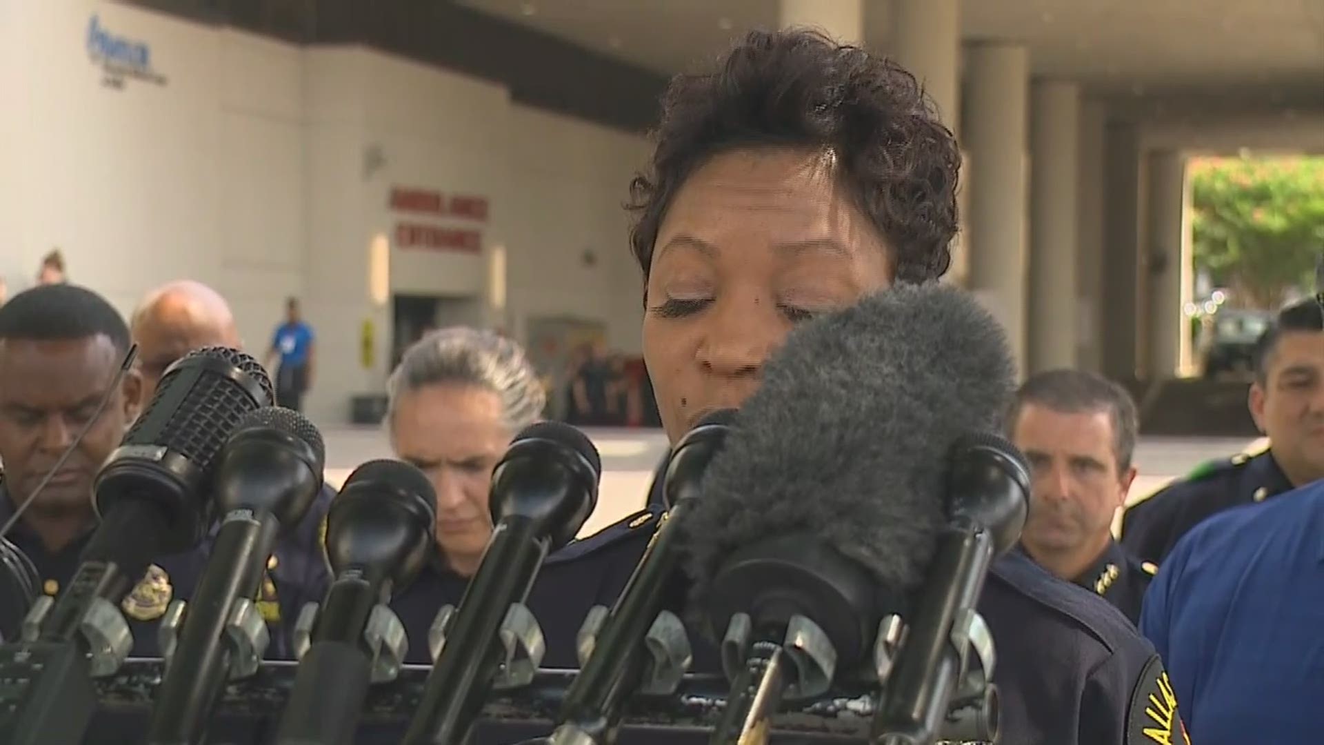Dallas motorcycle officer killed by suspected drunk driver during ...
