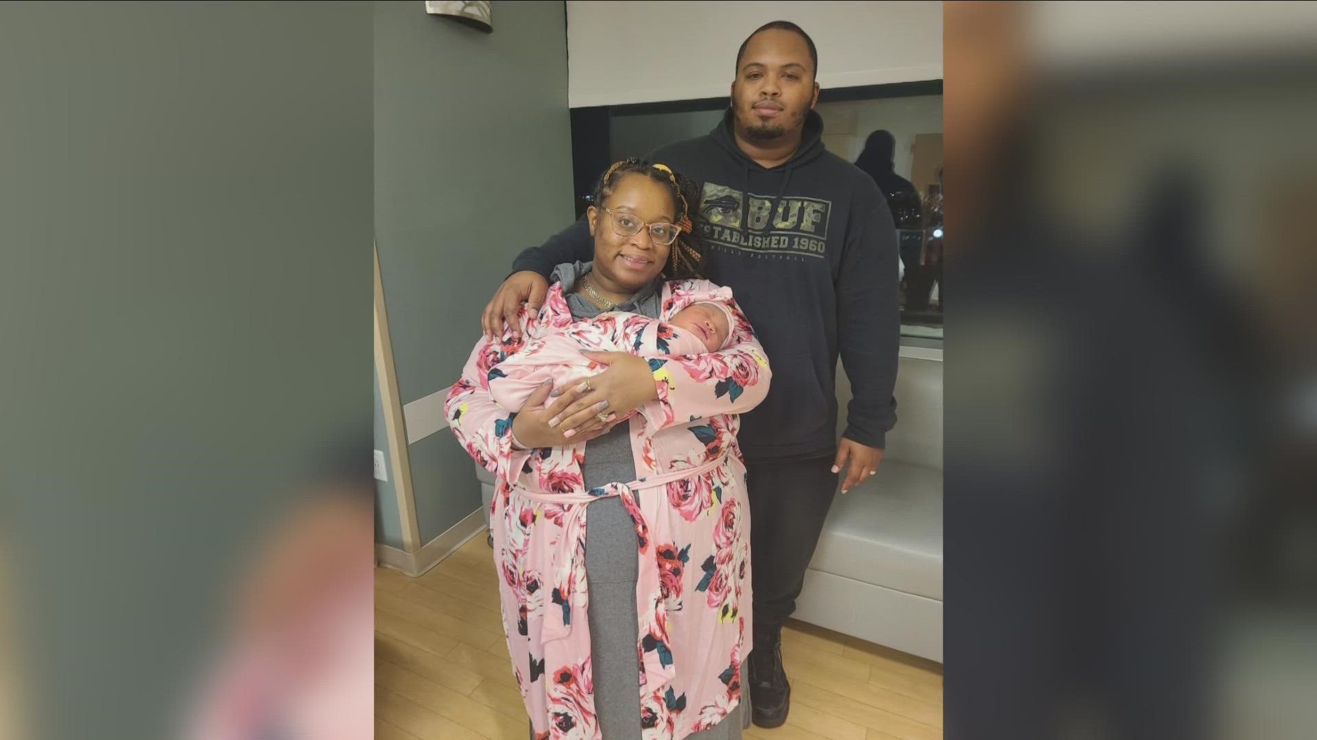 Blizzard baby: Buffalo parents-to-be get coached through firstborn's ...