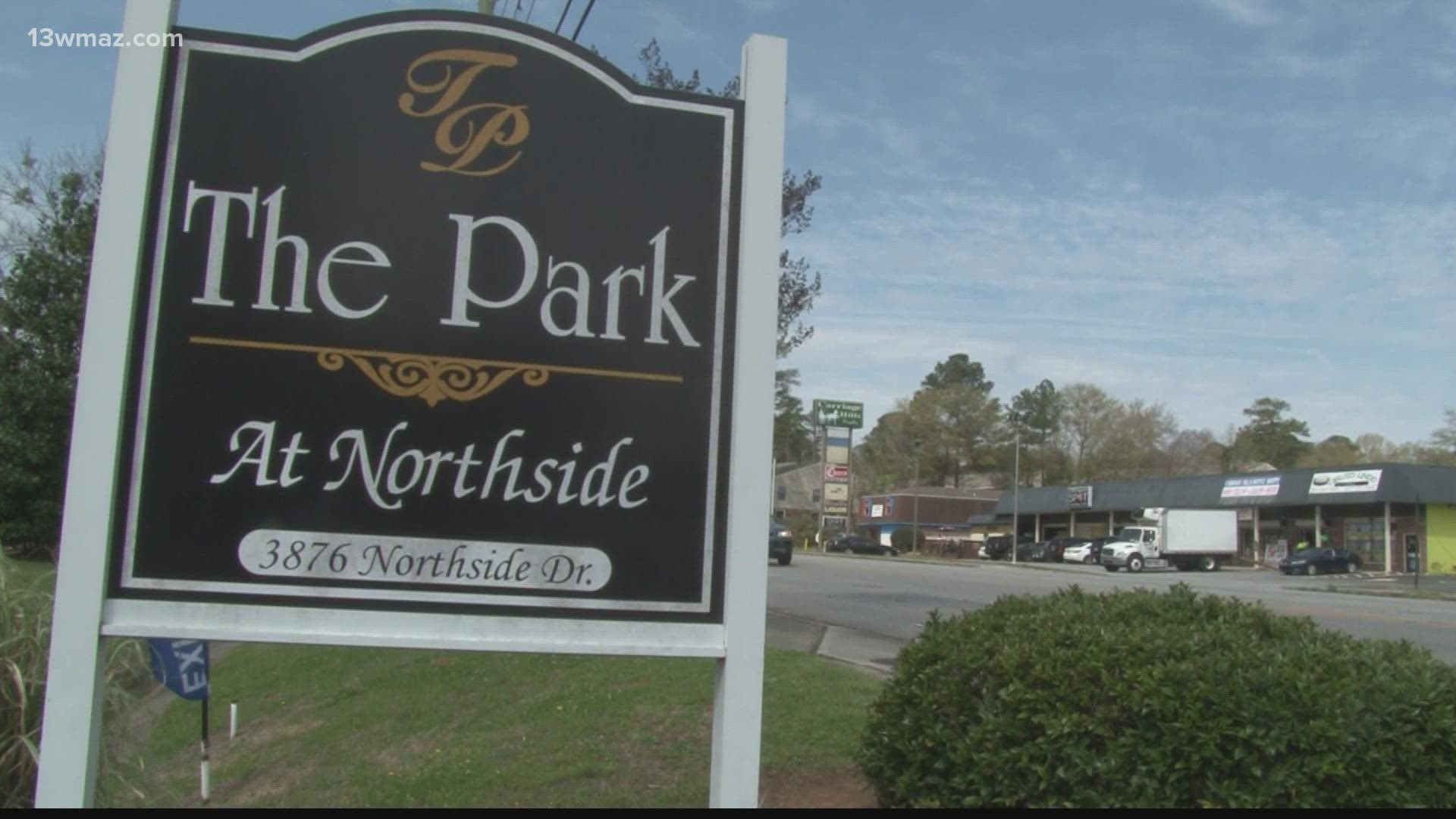 Neighbors at north Macon apartment complex say robbery led to fatal ...