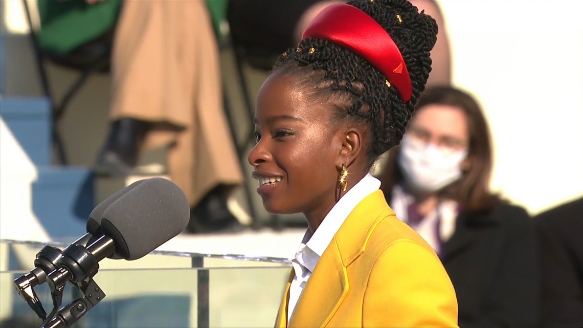 Amanda Gorman Super Bowl poem: Full transcript read it here | khou.com
