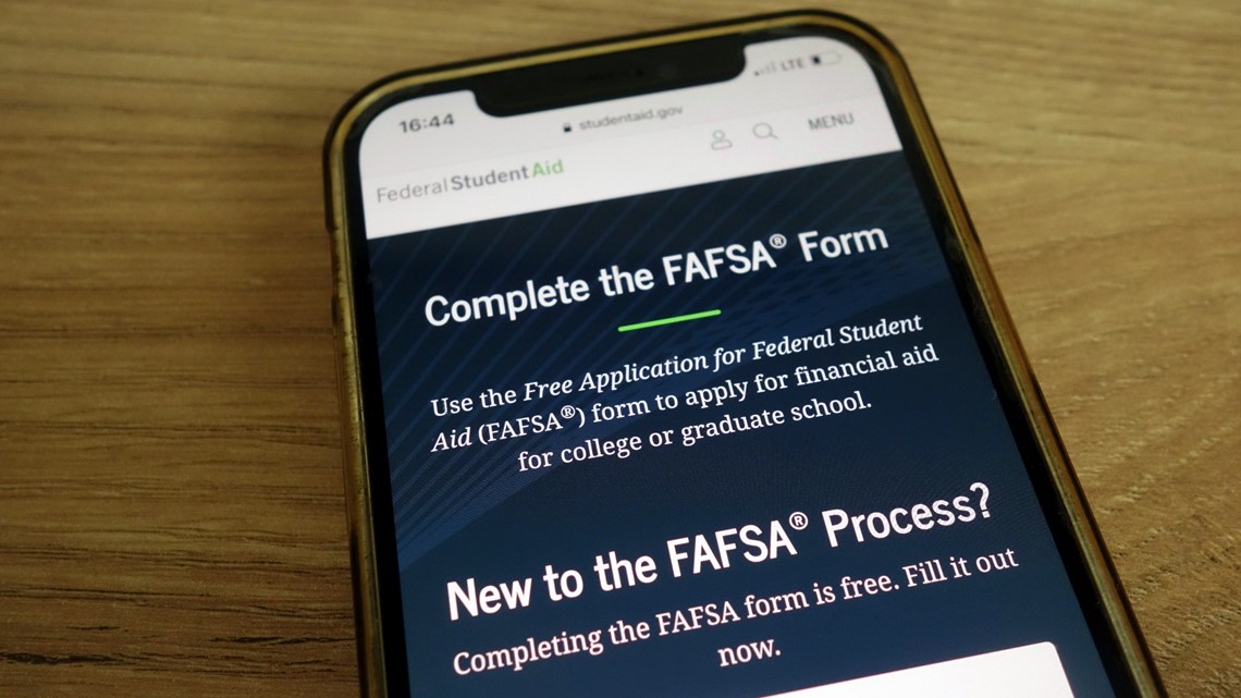 When does FAFSA open 2023? | khou.com