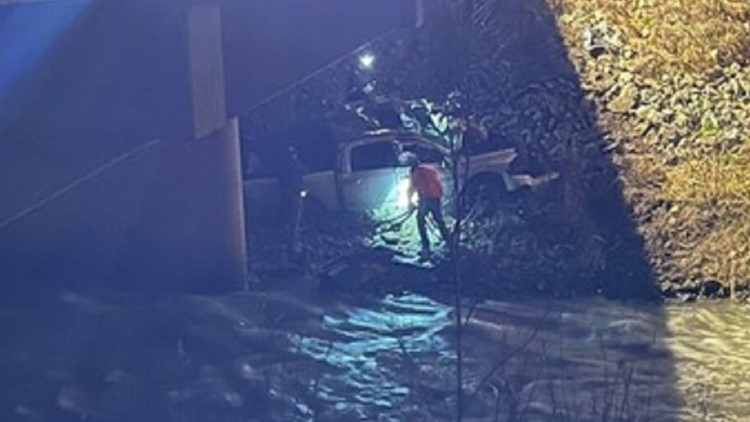 Man discovered trapped in Porter County wreckage days after crash ...