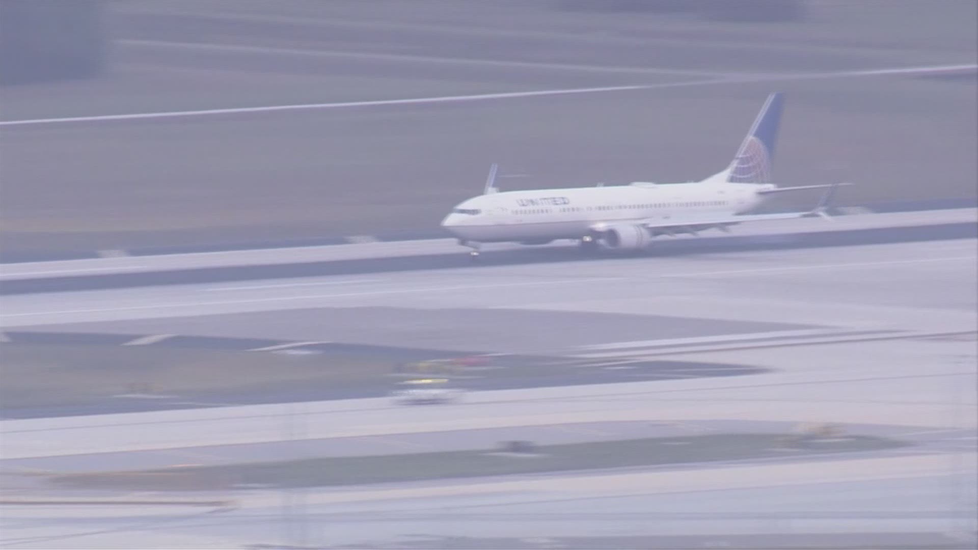 Flight heading to Houston makes emergency landing after bird strike ...