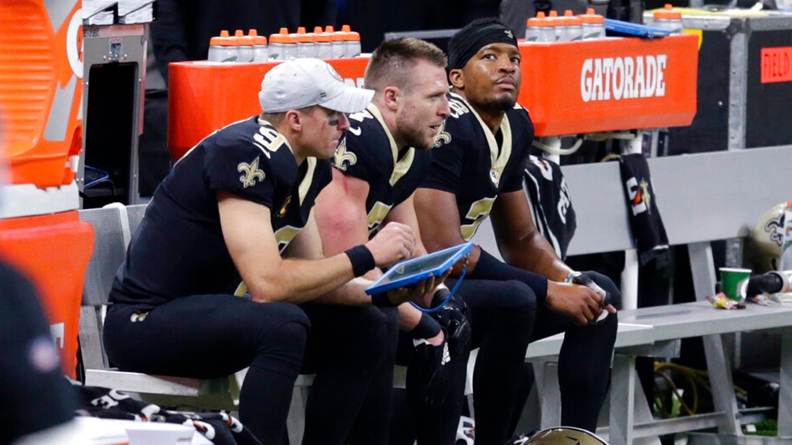 Report: Drew Brees has multiple broken ribs, collapsed lung | khou.com