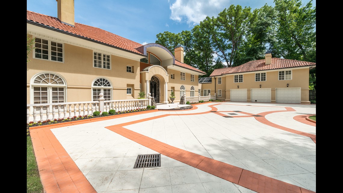PHOTOS: Kenny Rogers' Atlanta-area mansion | khou.com