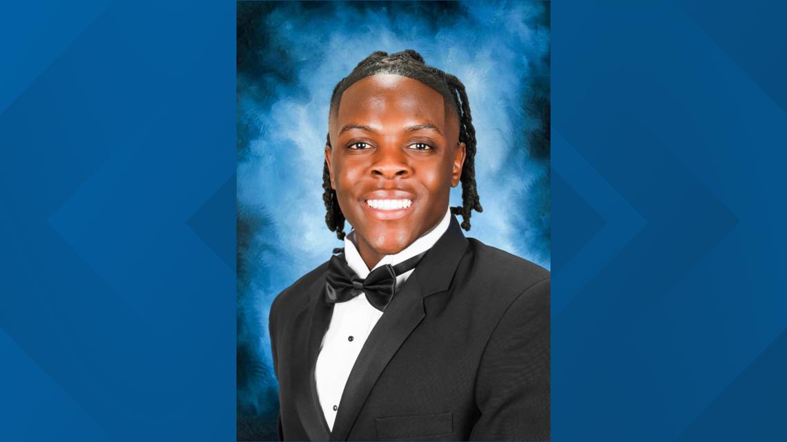 Pastor Ed Young of Houston's Second Baptist Church resigns | khou.com