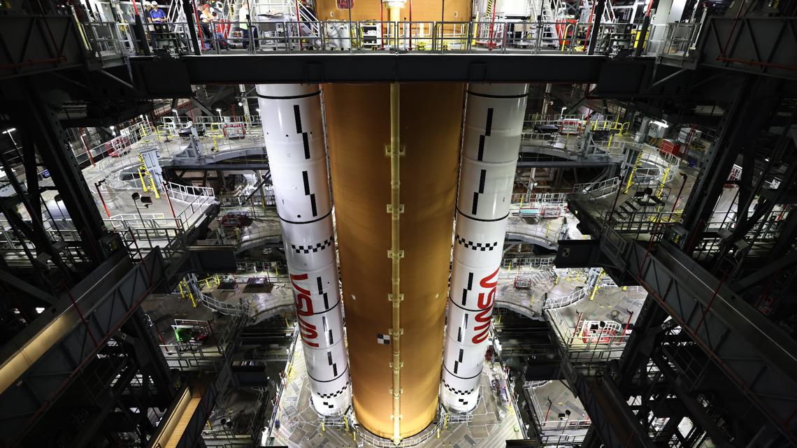 LIVE: NASA moves Artemis II moon rocket to pad | khou.com